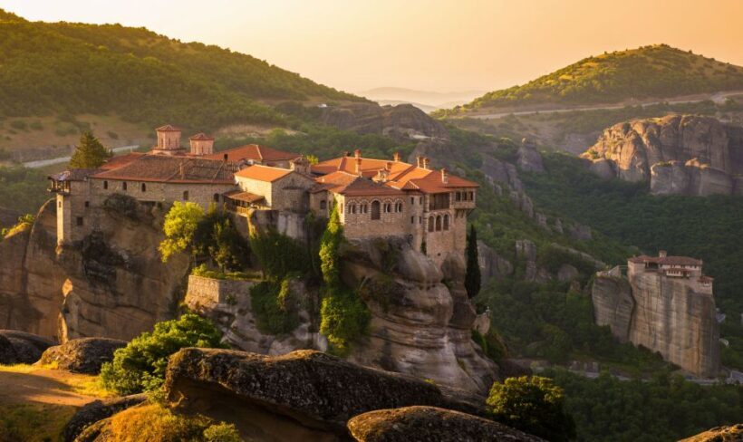 Meteora: Monasteries Tour, Lunch, and Athens Transfer Option - Why This Tour Offers Good Value