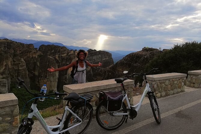 Meteora Sunset E-Bike Tour - Tour Features