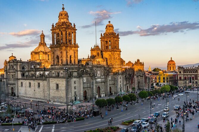 Metropolitan Cathedral Tour Heart of Mexico City - Authentic, Educational, and Visually Stunning