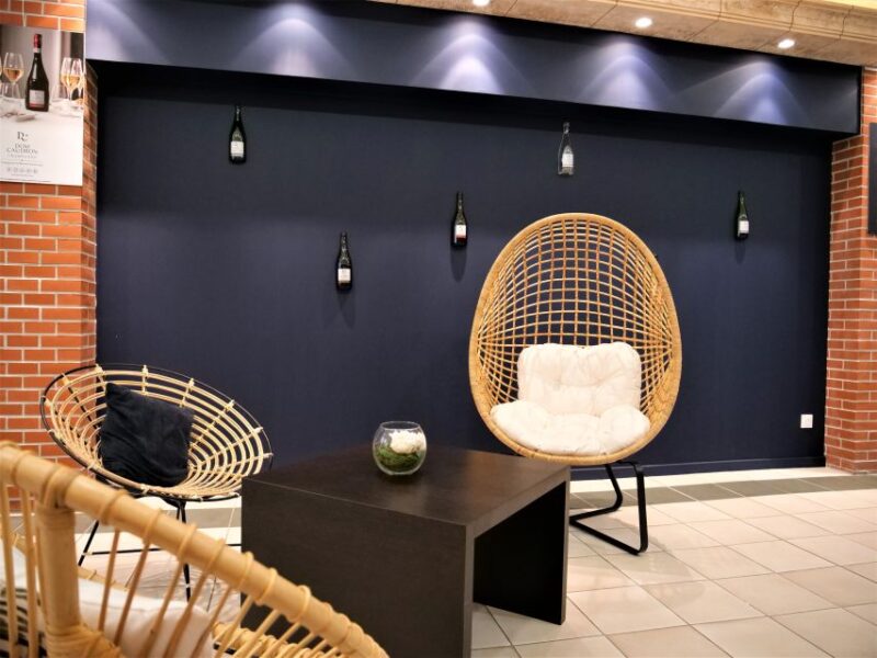 Meunier Experience - English Tour - Champagne Passy-Grigny - Champagne Presses and Mini-Movie