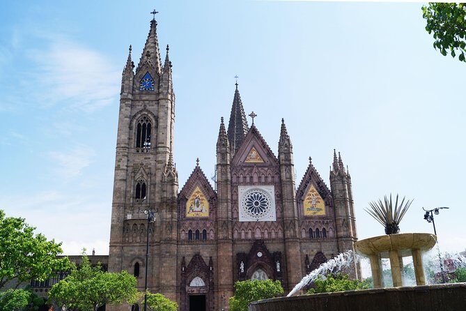 Mexican Muralism in Guadalajara. A Cultural PRIVATE TOUR - Who Would Love This Tour?