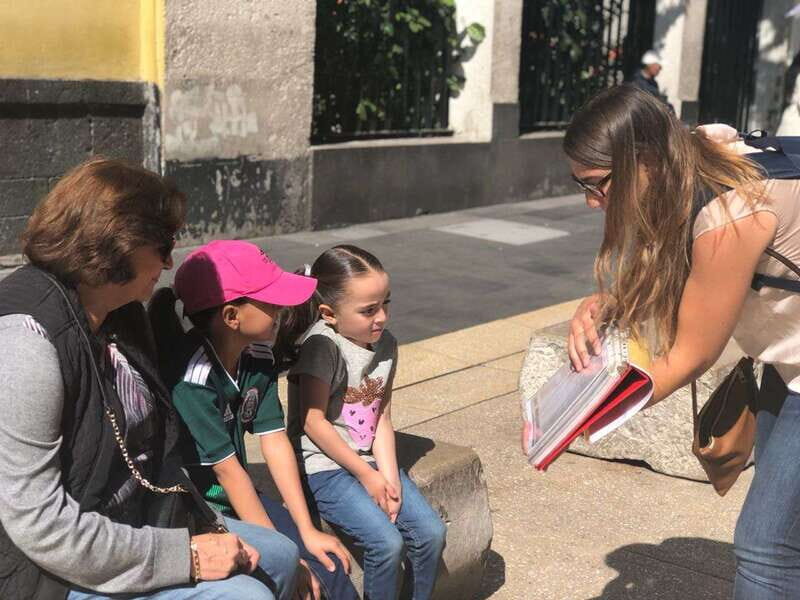Mexico City: A Day in the Colonial Era Through its Palaces - A Deep Dive into the Experience