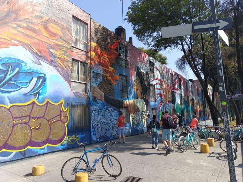 Mexico City: Art Naco, murals & street art bike tour - Introduction
