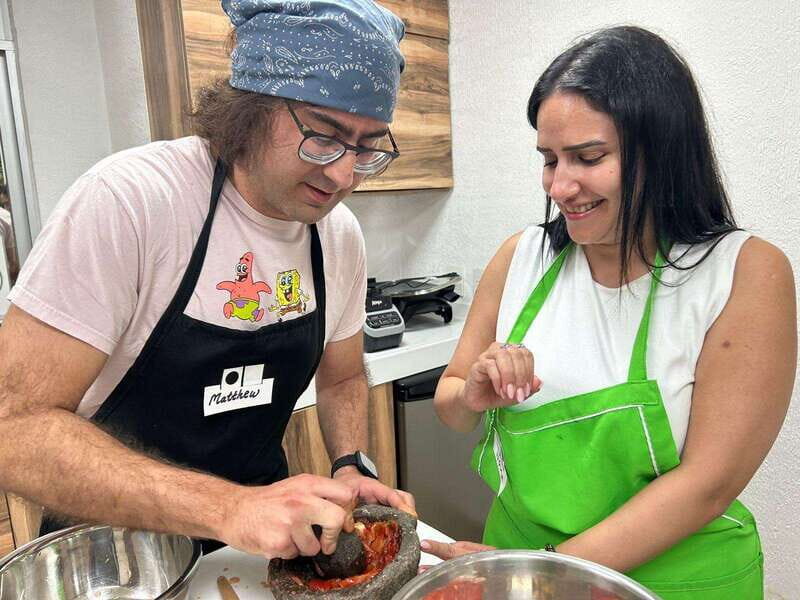 Mexico City: Cooking Class with Chef and Market Tour - Starting Point: Mercado Medellín