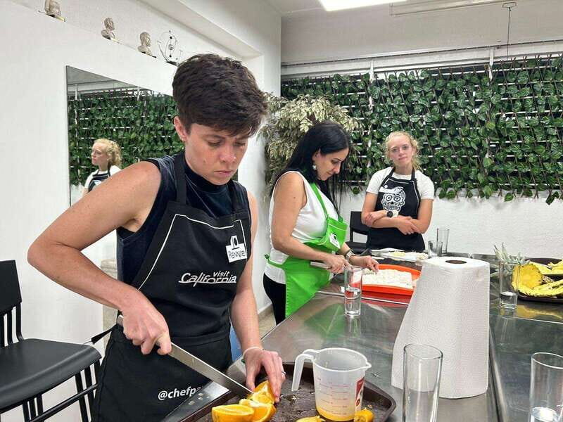 Mexico City: Cooking Class with Chef and Market Tour - The Cooking Session