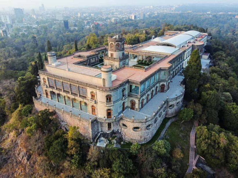 Mexico City: Exclusive tour of Chapultepec Castle, after-hours access - Exploring the Experience in Detail