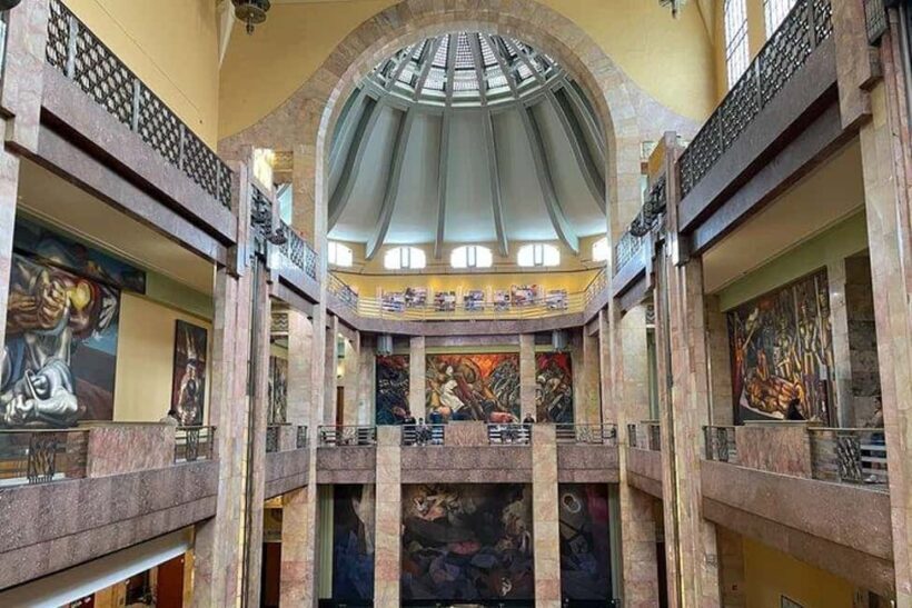 Mexico City: Exclusive Tour of Palacio de Bellas Artes - Authenticity and Value