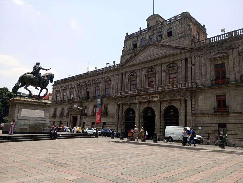 Mexico City: Historic Center Walking Tour private - Key Points