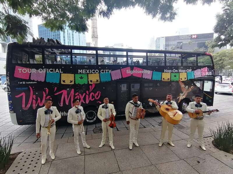 Mexico City: Mariachi Night Tour in a Panoramic Bus - A Closer Look at the Experience