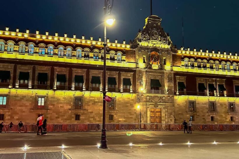 Mexico City: Night Bus Night Tour - The Practicalities: What Works Well