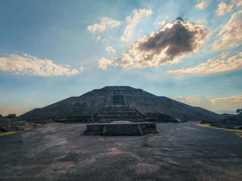 Mexico City: Private Tour to Teotihuacan with Early Admission or Afternoon Tour - Pricing and Value