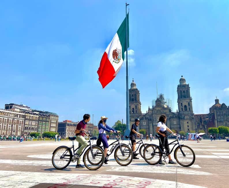 Mexico City: Roma and Condesa street food and biking tour - Key Points