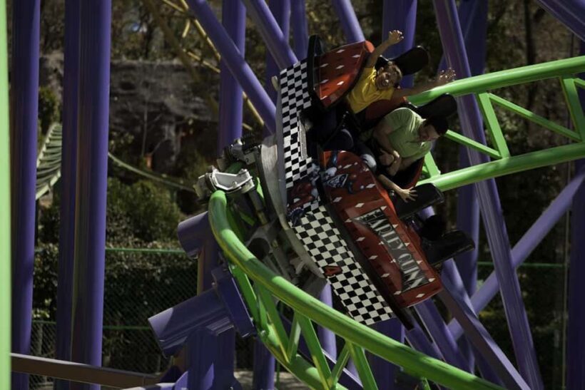 Mexico City: Six Flags Ticket + Hop-on Hop-off City Tour - FAQ
