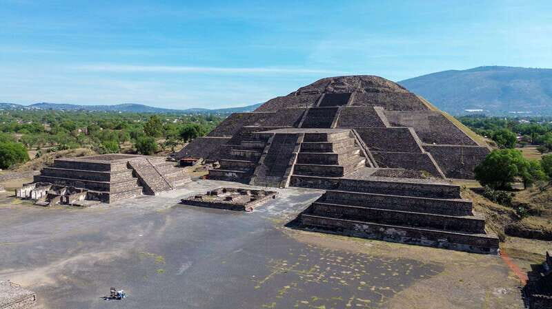 Mexico City: Teotihuacan Pyramids & Basilica of Guadalupe - Key Points
