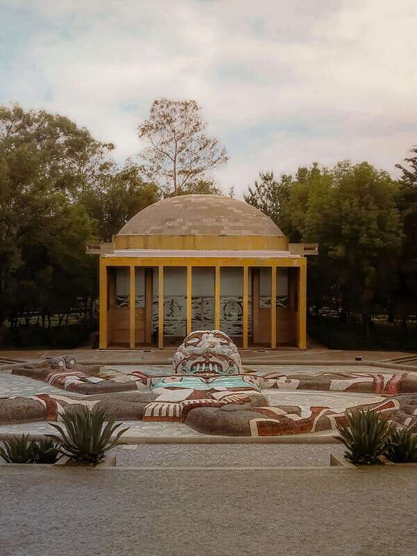 Mexico City: The Ultimate Family Adventure in CDMX - Wrap-Up with Art and a Family Photo