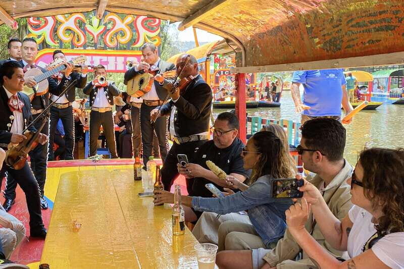 Mexico City: Xochimilco Trajinera Party, Mariachi & Drinks - An In-Depth Look at the Xochimilco Trajinera Experience