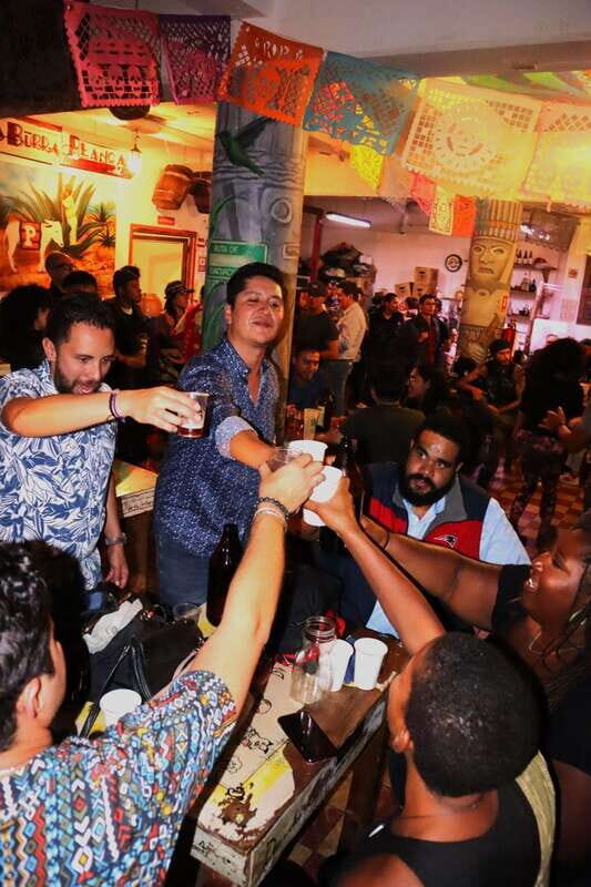 Mexico: Historic Center Nightlife Tour with Drinks - Practical Tips for Participants