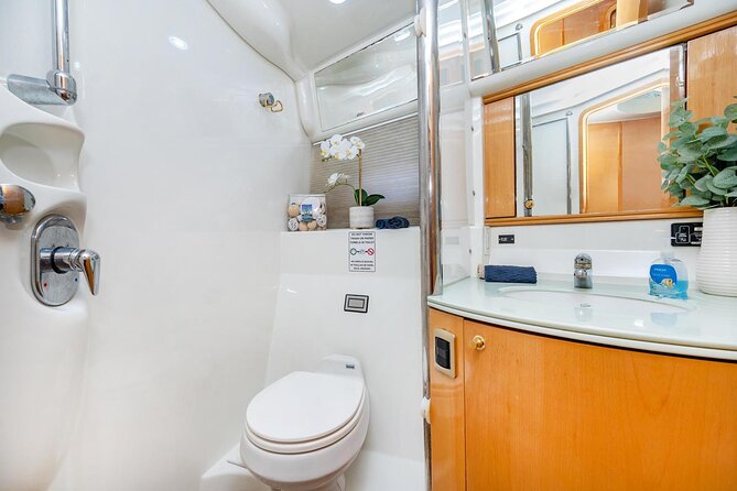 Miami 2 Hours Private Yacht Tour for 13 ppl on a 50 ft Yacht - The Sum Up