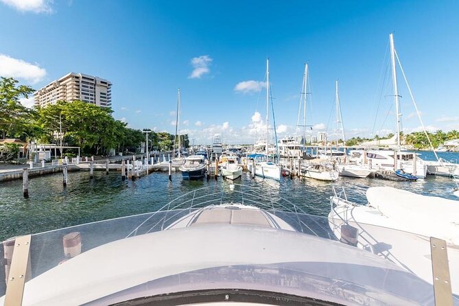 Miami 2 Hours Private Yacht Tour for 13 ppl on a 50 ft Yacht - FAQs