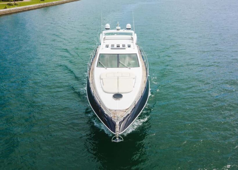 Miami: 2025 Axopar 37 Brabus Edition Boat Rental - An In-Depth Look at the Miami Axopar 37 Brabus Edition Experience