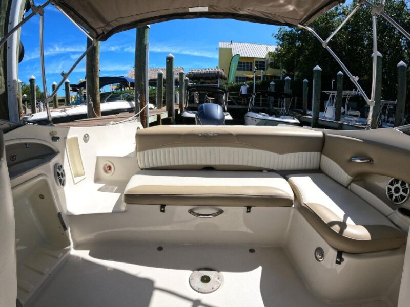 Miami: 24-Foot Private Boat for up to 8 People - Navigating Miami Bay: What Will You See?