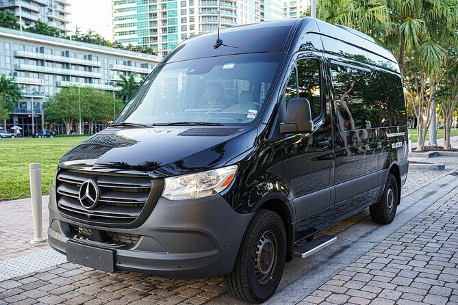 Miami Airport Executive Transfer Service - Who Is This Transfer Service Best For?