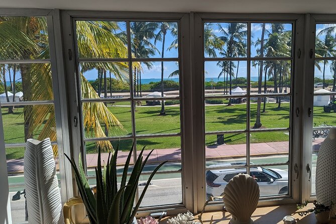 Miami Beach Art Deco & Hidden Gems Walk Tour With Local Historian - Key Points