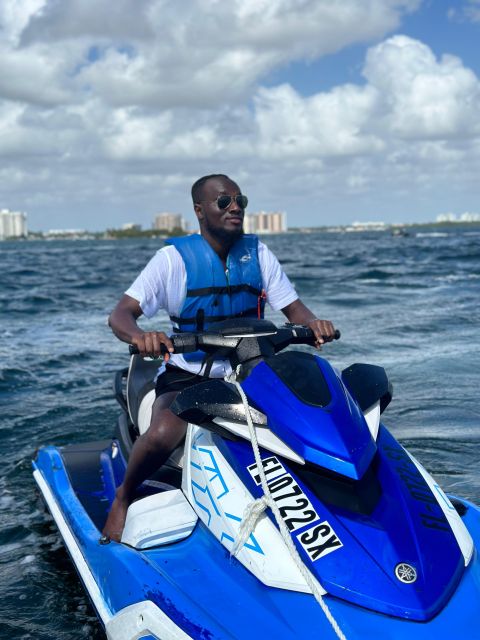Miami Beach Jetskis + Free Boat Ride - Key Points