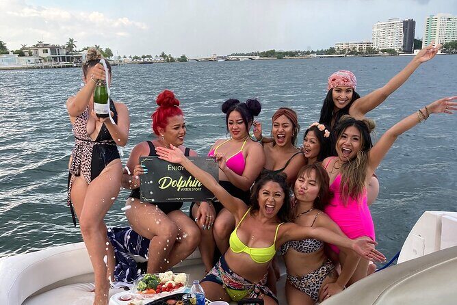 Miami Beach Luxury Yacht Adventure: Explore Stunning Coastline - Who Should Consider This Yacht Tour?