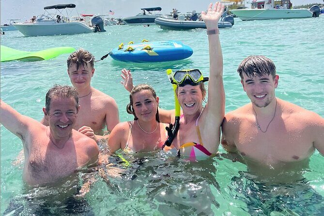 Miami Beach Luxury Yacht Adventure: Explore Stunning Coastline - The Sum Up