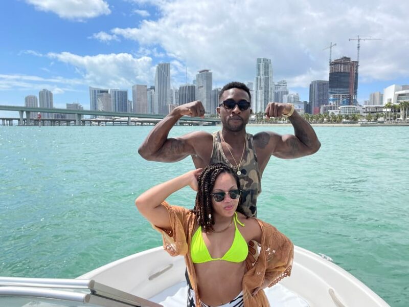 Miami Beach: Private Boat Tour with Captain and Champagne - FAQ