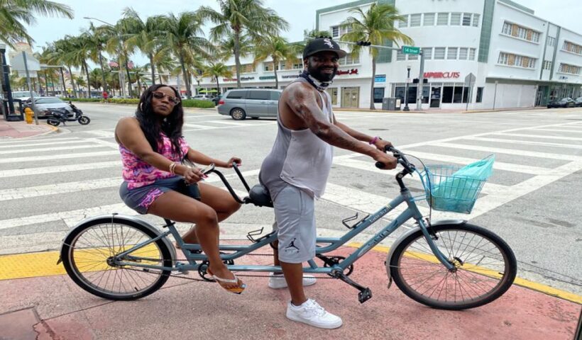 Miami Beach: South Beach Tandem Bike Rental - Discover Miami Beach on Two Wheels