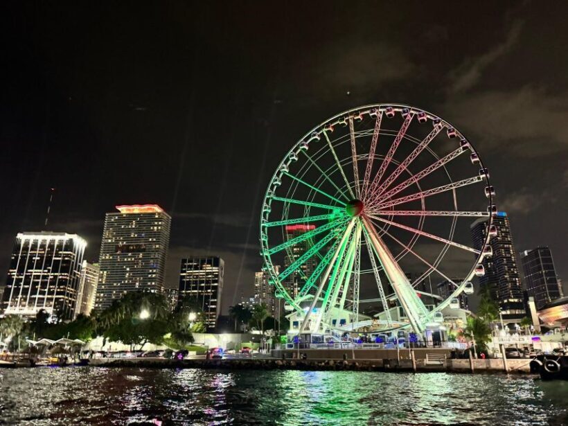 Miami Beach: Spectacular Sandbar & Skyline Boat Tour - Authentic Feedback