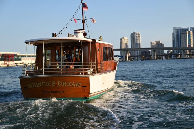 Miami Beach: Vizcaya Sunset Cruise Includes Food and Drink - FAQs