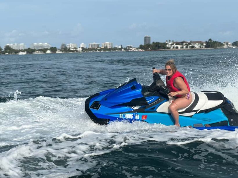 Miami Beach: WaveRunner 1 Hour Rental & 1 Hour Boat Ride - What the Experience Feels Like