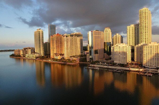 Miami: Bus transfer from Miami to Miami - Who Should Consider This Service?