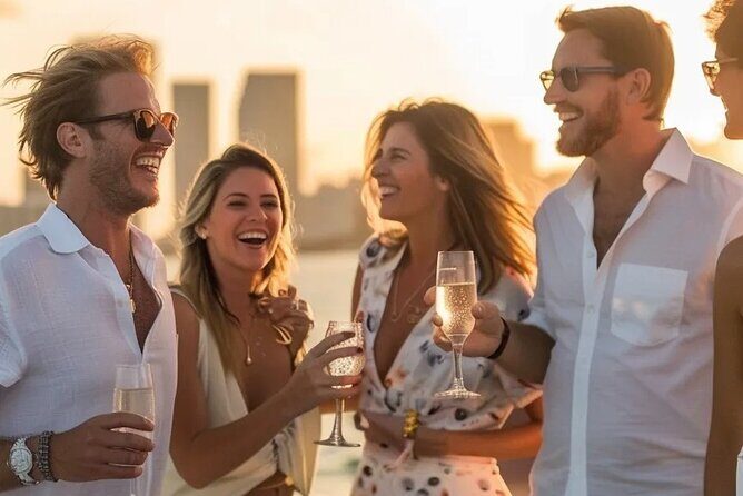 Miami Cityscape Boat Tour  Waterfront Views on Biscayne Bay - A Deep Dive Into the Experience