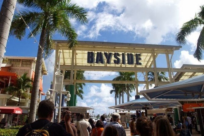 Miami Colors- City Tour with Round Trip Transportation Included - FAQ