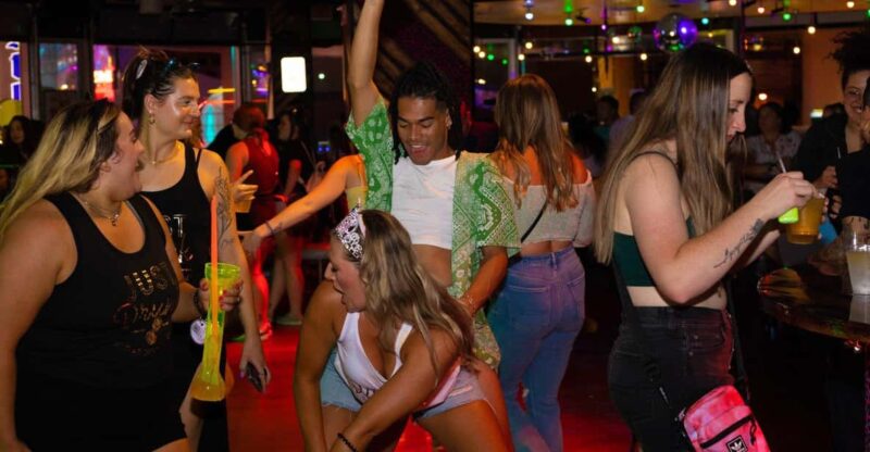 Miami: Guided Bar Crawl with Drinks Discounts and Club Entry - Setting the Scene: When and Where