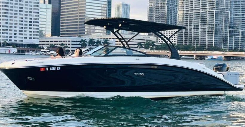 Miami: Guided Boat Tour with Champagne - An Overview of the Experience