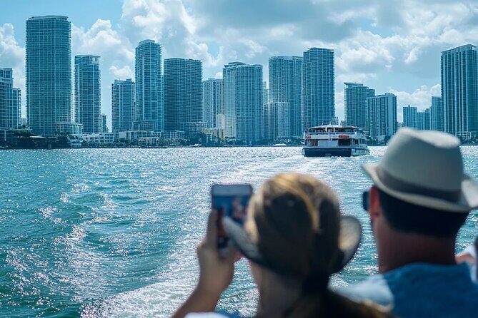 Miami Insider: Small Group City Tour with Optional Boat Cruise - Exploring Miami Through the Eyes of a Local Guide