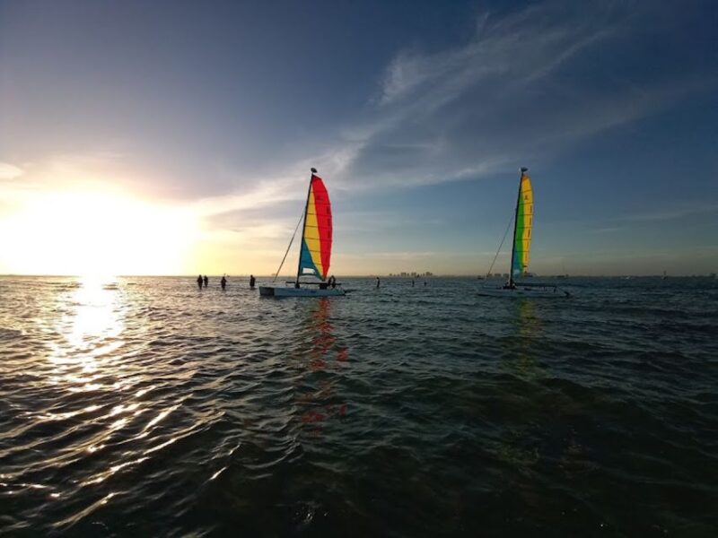 Miami: Intimate Sailing in Biscayne Bay w/ Food and Drinks - FAQs
