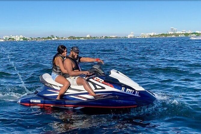 Miami Jet Skis Adventure + Complementary Boat Ride - Who Should Consider This Tour?
