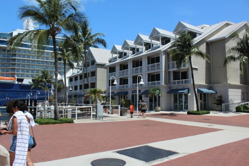 Miami: Key West Boat Tour w/ Optional Snorkeling & Open Bar - FAQs