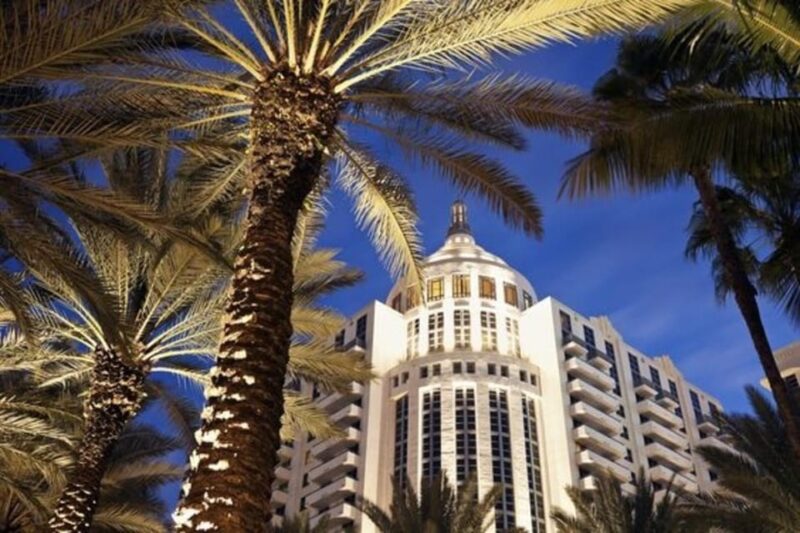 Miami : Must-See Attractions Private Car Tour with a Guide - Key Points