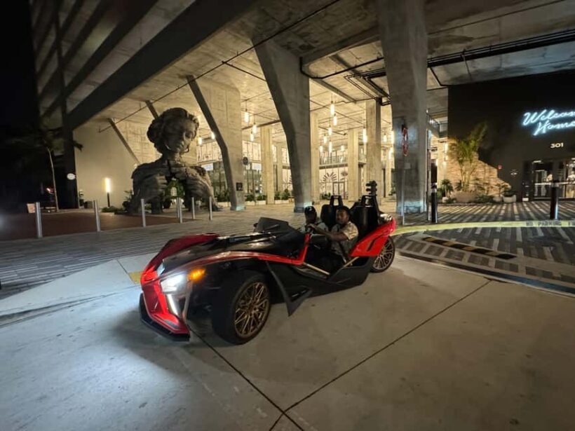 Miami: Polaris Slingshot Rental - Key Points
