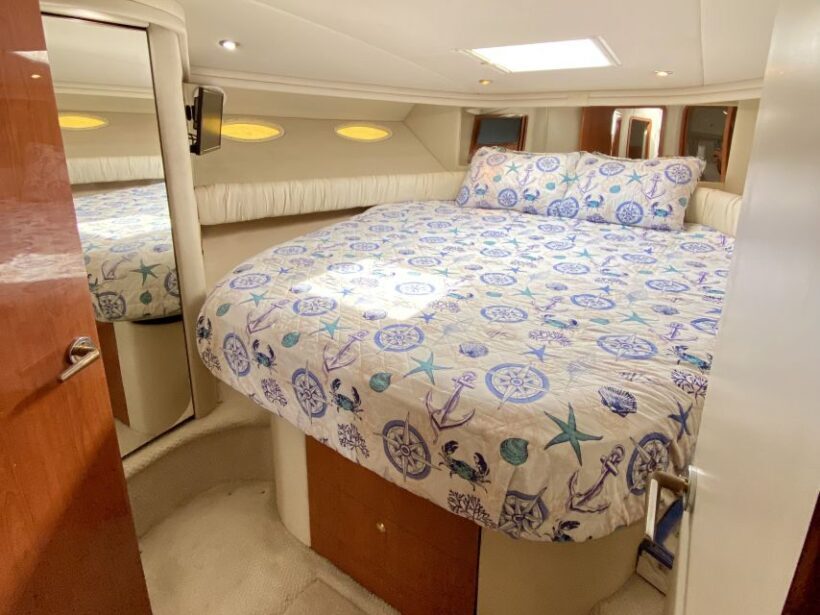 Miami: Private 52ft Luxury Yacht Rental with Captain - Who Will Love It?