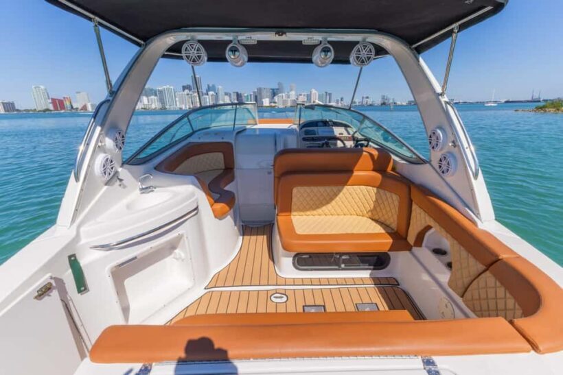 Miami: Private Boat Cruise & Guided Scenic Tour - Key Points