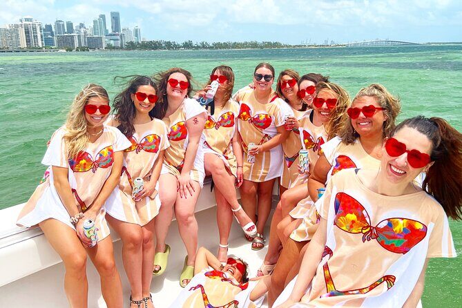 Miami Private Boat Rental to Sandbars and More - A Closer Look at the Miami Private Boat Tour