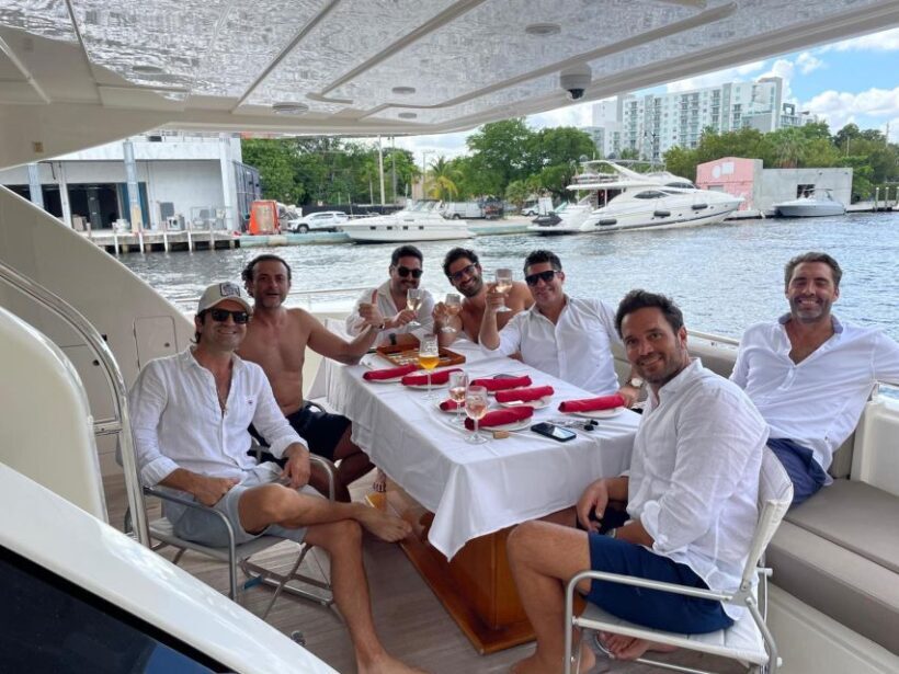 Miami: Private City Cruise of Miami Beach with French Guide - The Experience in Context